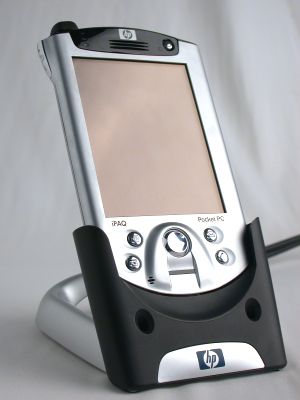 HP iPAQ Pocket PC h5550 (Page 1/9) :: Articles :: www.hardwarezone.com®