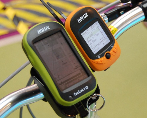 Holux and Roxio Booths : Computex 2010 Show Coverage - Part 6 ...