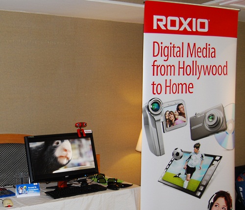 Holux and Roxio Booths : Computex 2010 Show Coverage - Part 6 ...