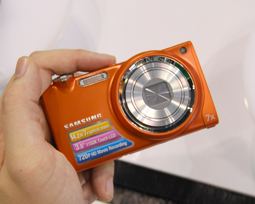 Samsung - Part 1 : PC Show 2010 Coverage - Part 1 - HardwareZone.com.sg