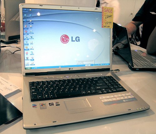 LG's Booth : SITEX 2006 - Ground Zero - HardwareZone.com.sg