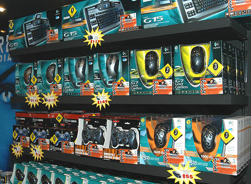 Linksys, Logitech & NEC : PC Show 2006 - HardwareZone.com.sg