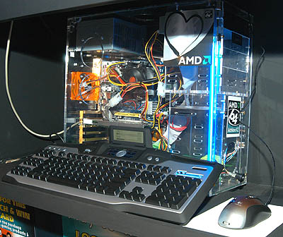 Linksys, Logitech & NEC : PC Show 2006 - HardwareZone.com.sg