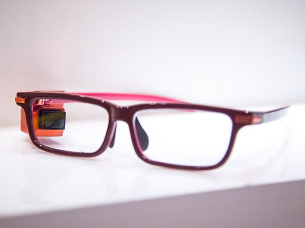 Wearable Tech : Interesting sights of CES 2015 - HardwareZone.com.sg