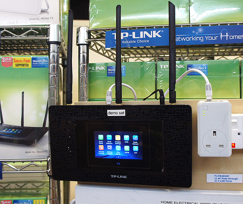 Toshiba, TP-Link, Transcend, UE : Comex 2015 highlights - HardwareZone ...