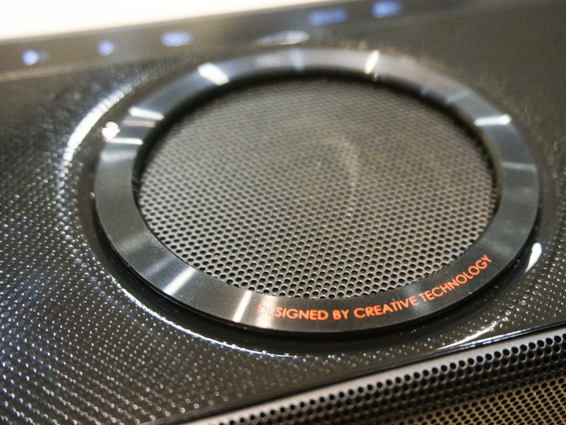 What's new in the Creative iRoar : Roar even louder: A first-hand look ...