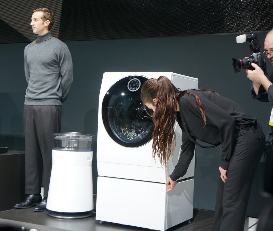 The bold and innovative LG Signature fridge & LG Signature washing ...