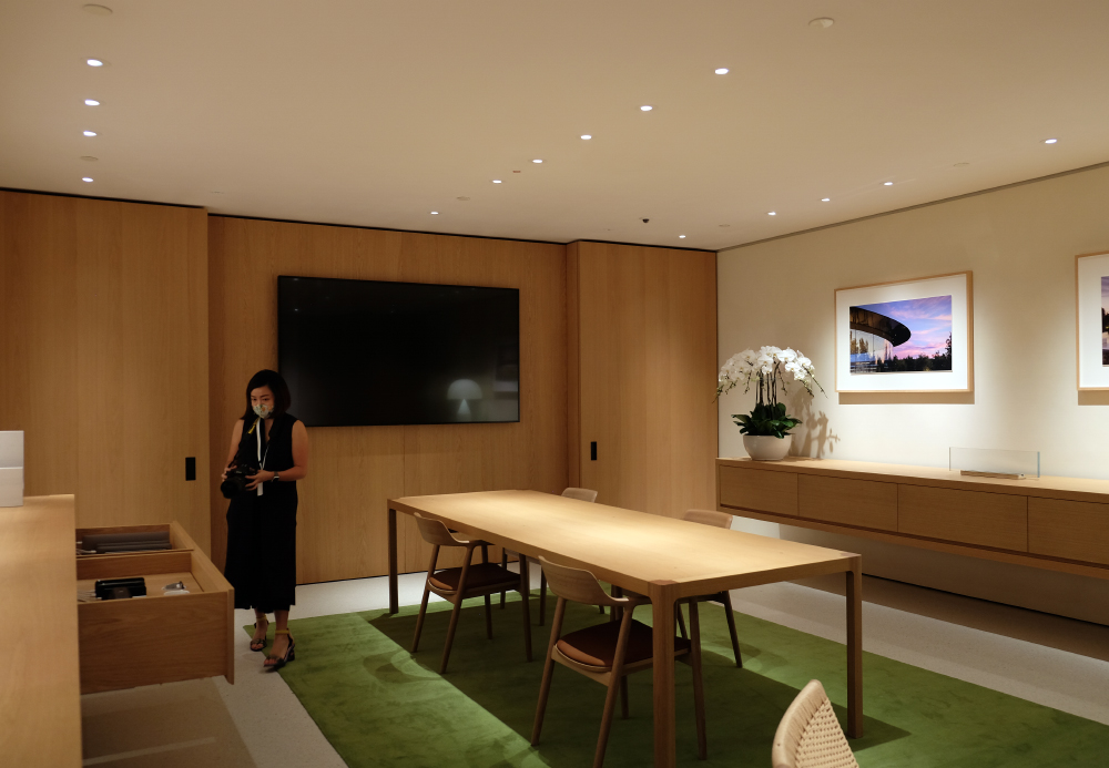 Apple Marina Bay Sands : In pictures: Apple Marina Bay Sands ...