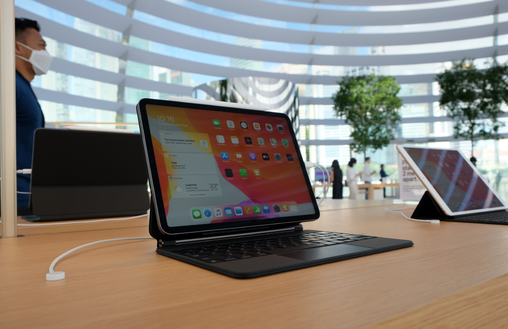 Apple Marina Bay Sands : In pictures: Apple Marina Bay Sands ...