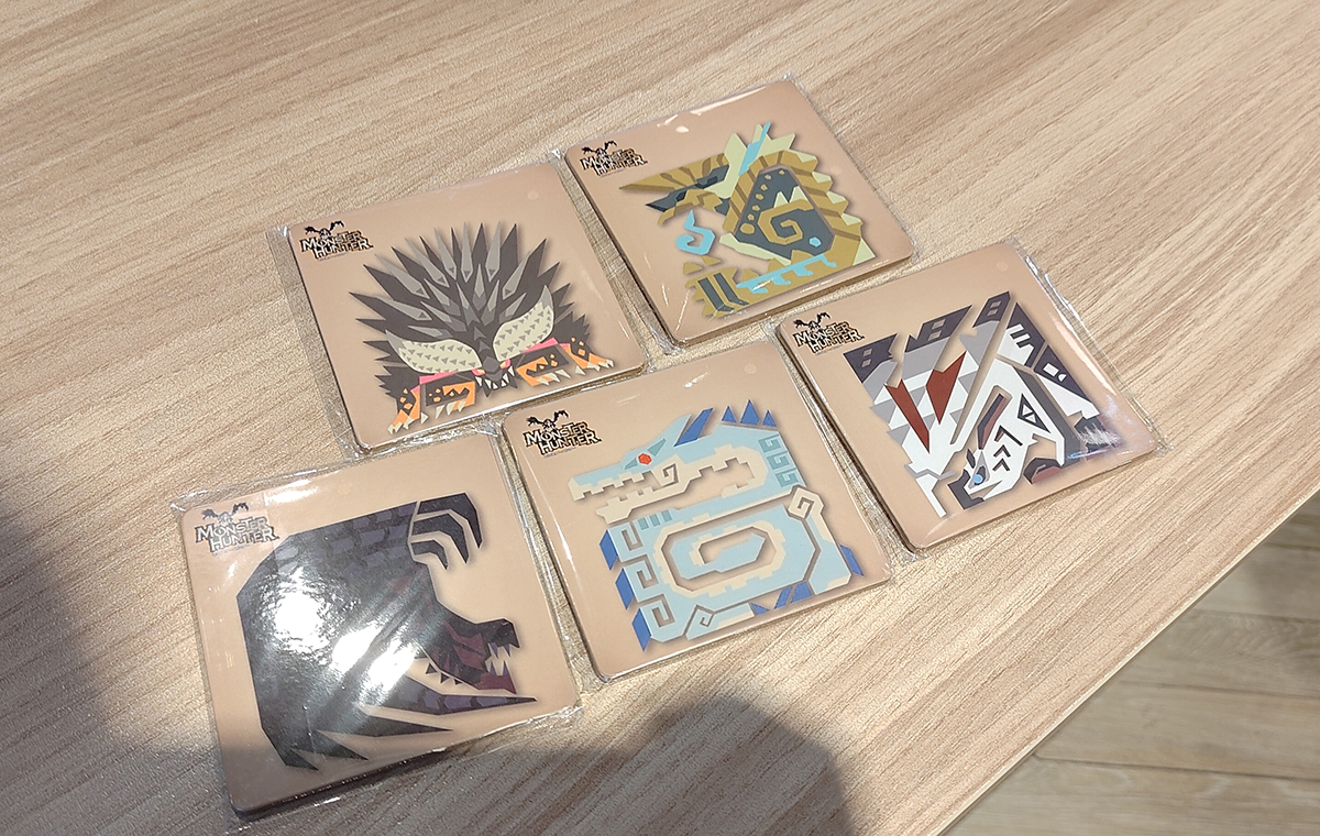 Cafe Photo Hunt and lucky draw : Lunch at Monster Hunter x Japan Rail ...